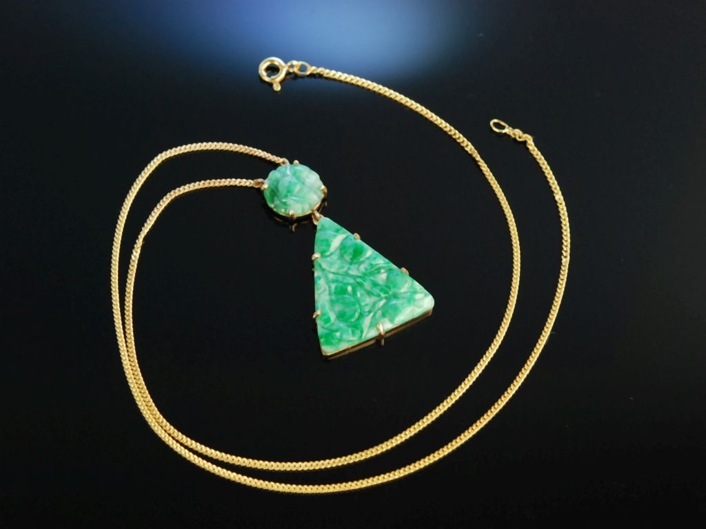 Traumhafte Jade! Kette Gold 375 Jade England um 1940, 669,00